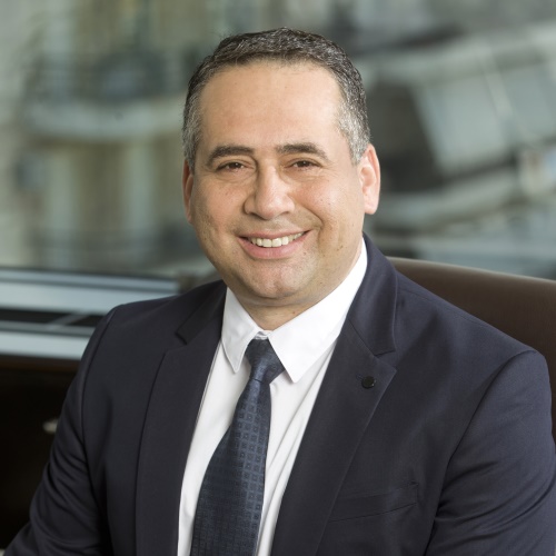 Ezat Azem - investgr.eu